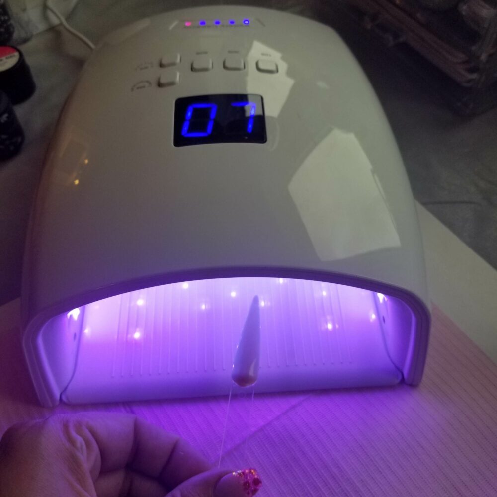 Lampe UV-LED rechargeable Professionnelle - Certifiée - conforme | Distribution Pro-Ongles